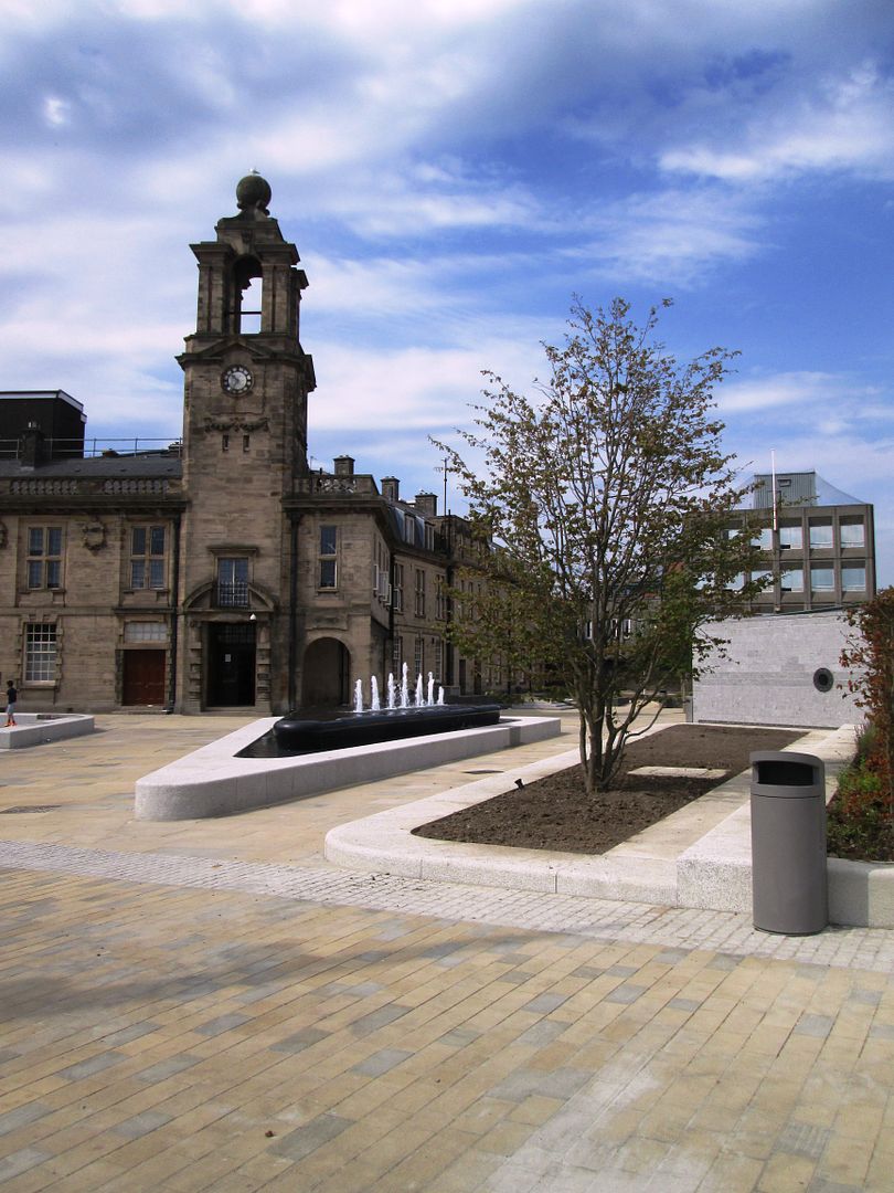 KEEL SQUARE - A Public Square in the City Centre and developments ...