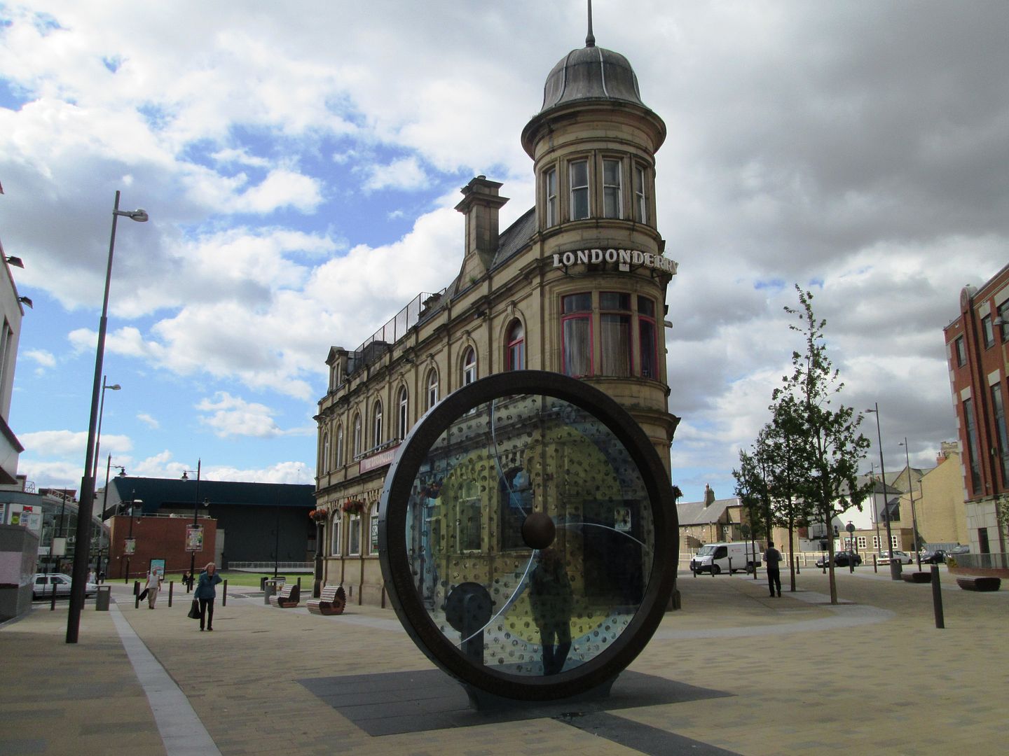 KEEL SQUARE - A Public Square in the City Centre and developments ...